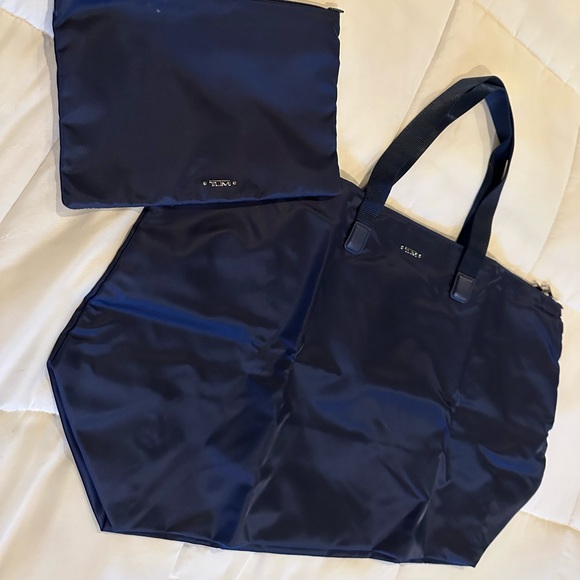 Tumi | Bags | Tumi Voyageur Just In Case Tote Lightweight Packable ...